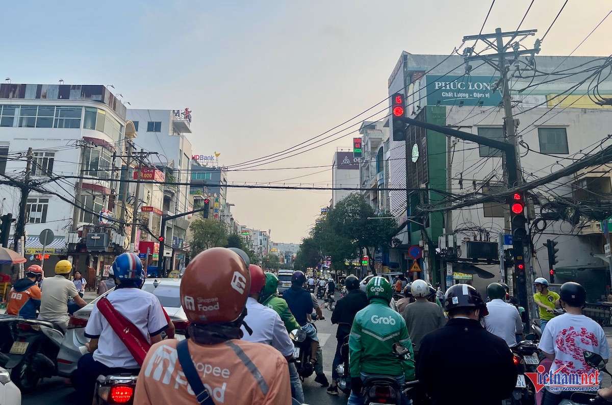 Con đường 1km luôn 'cháy' mặt bằng cho thuê sát trung tâm TPHCM | KÊNH ...